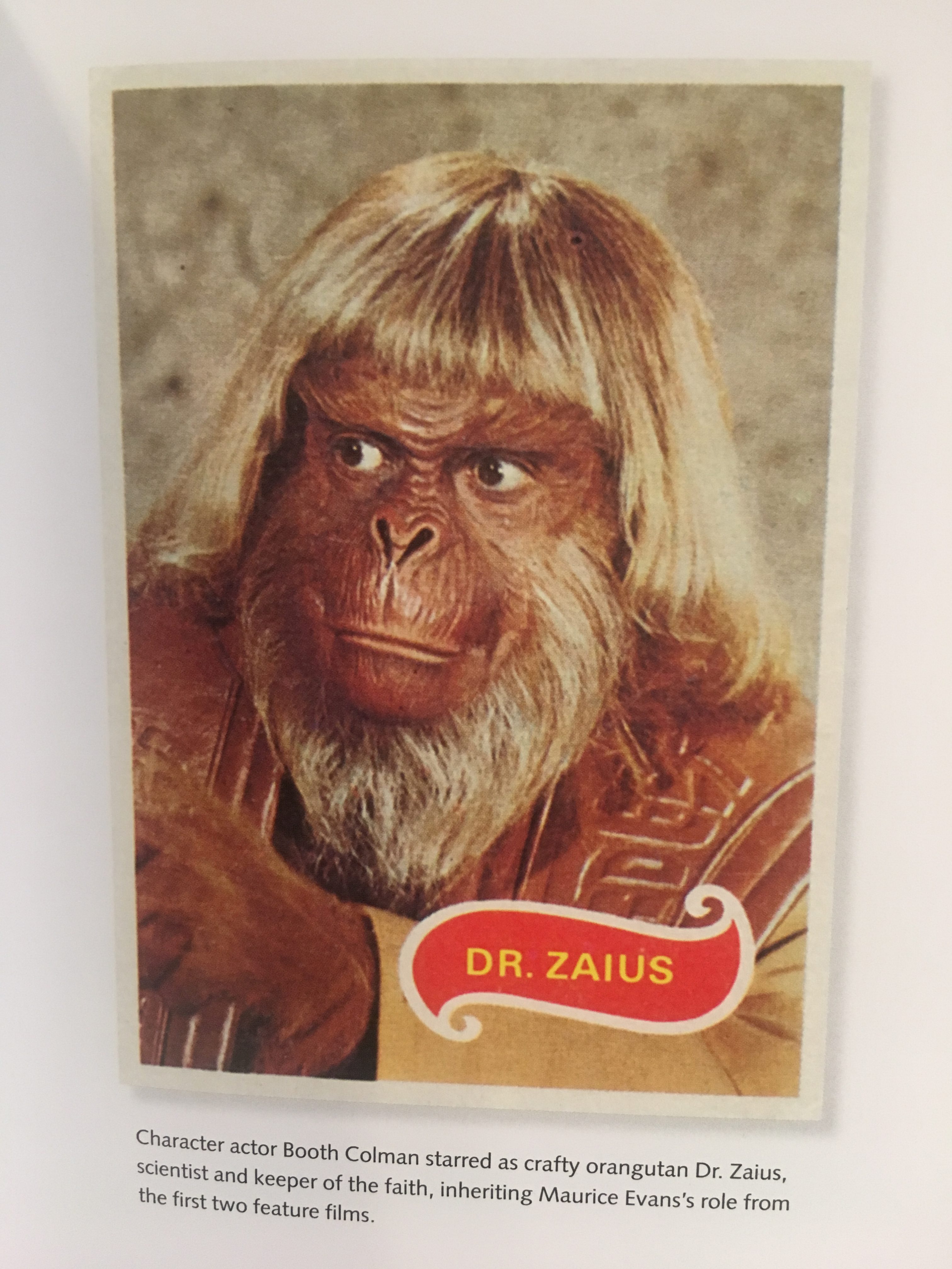 SUPER-CHIMP! Dig the 13 Grooviest PLANET OF THE APES Trading Cards ...