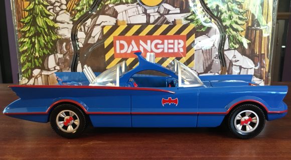 REVIEW: Funko’s Blue Batmobile is a Colorful Blast From the Past | 13th ...