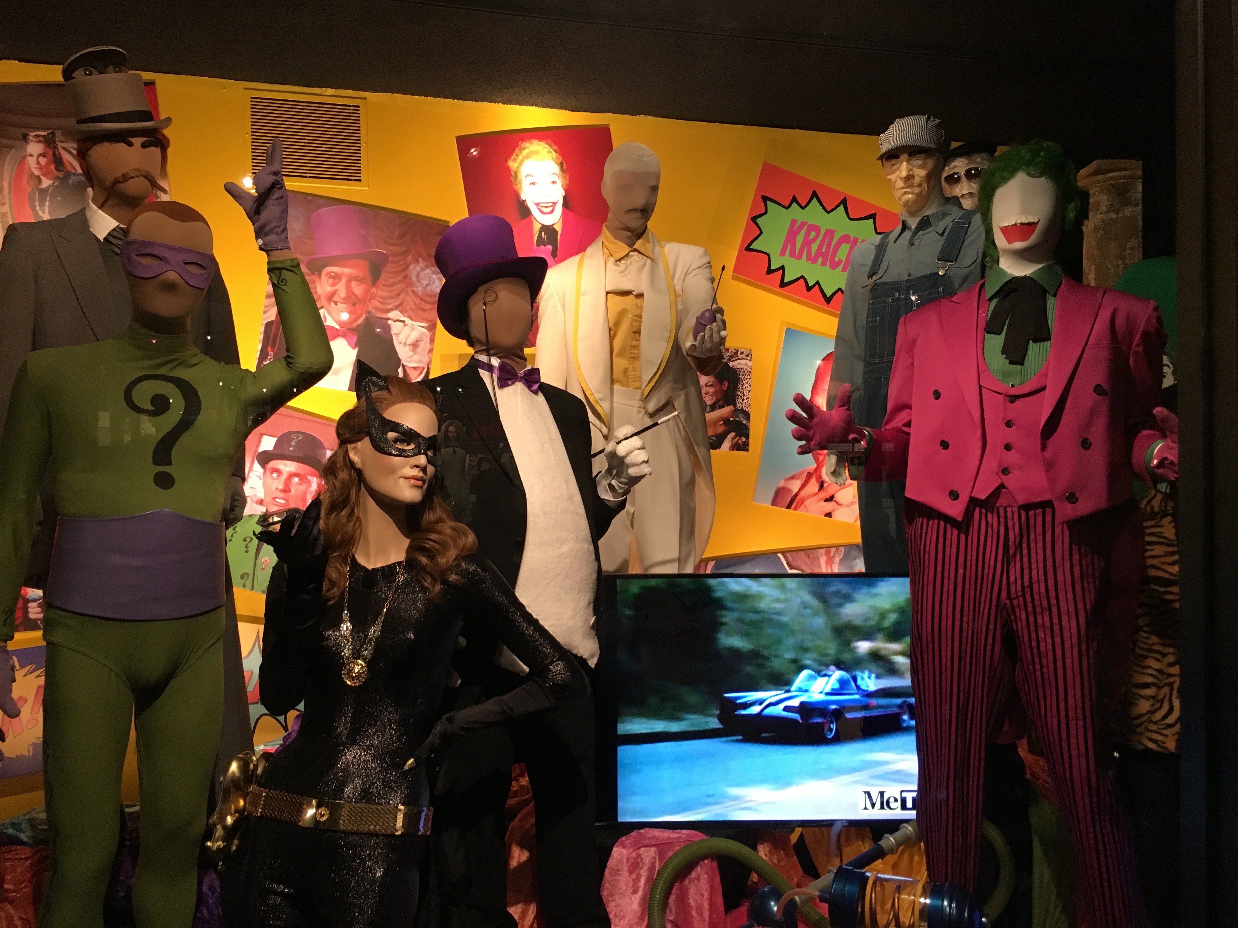 INSIDE LOOK: The BATMAN ’66 Museum Exhibit’s Epic Villains Display ...