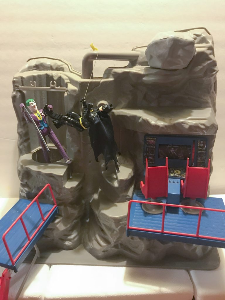 The TOP 13 BATCAVE PLAYSETS Ever – RANKED | 13th Dimension, Comics ...