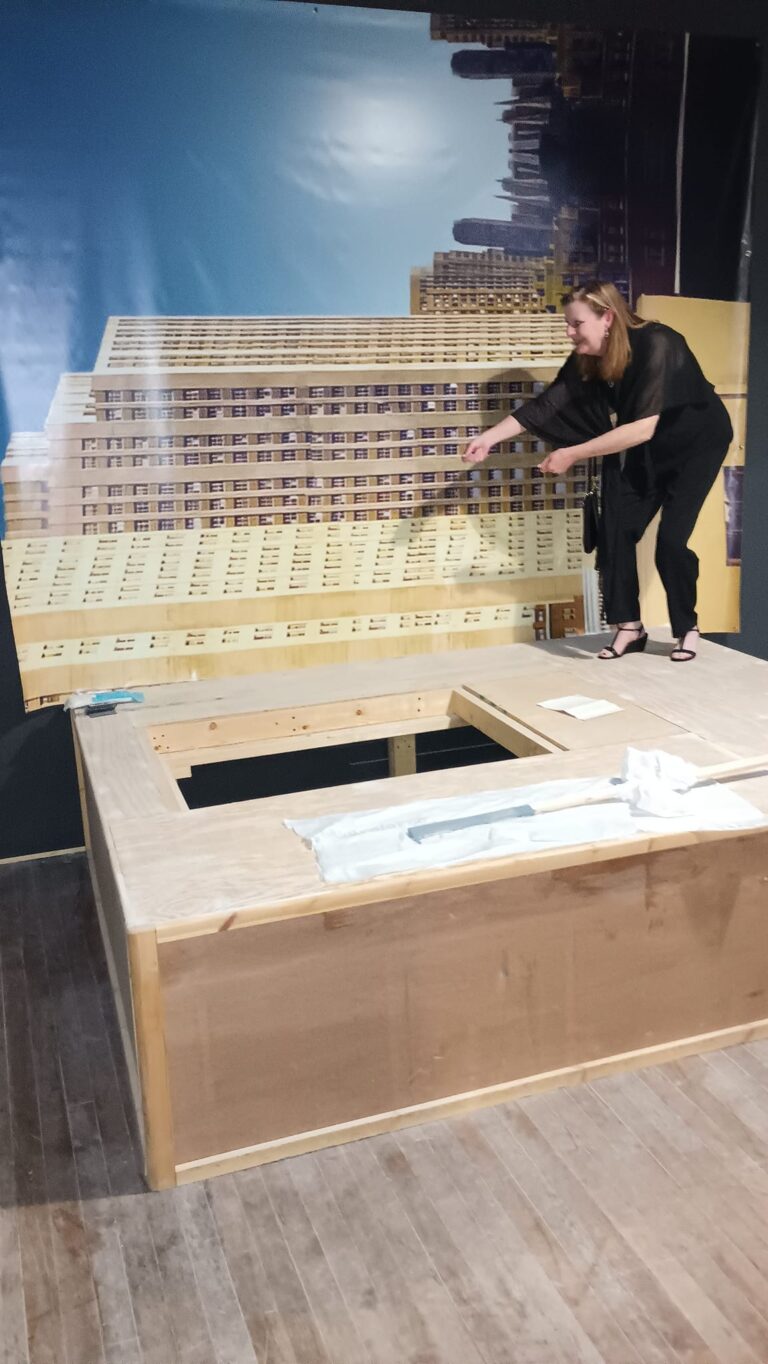 Your FIRST LOOK at America’s Only Permanent BATMAN ’66 MUSEUM | 13th ...