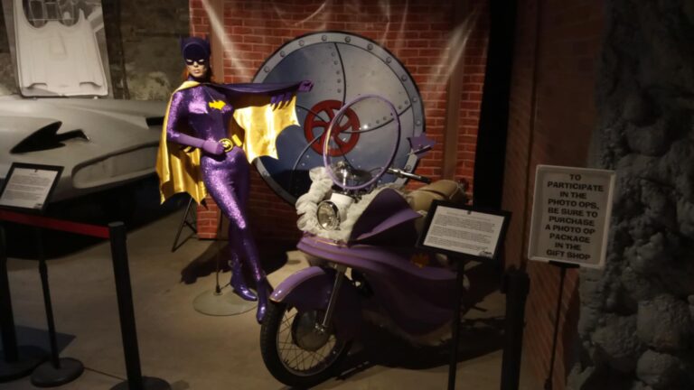 America’s Only Permanent BATMAN ’66 MUSEUM Is Now OPEN: Here’s a LOOK ...