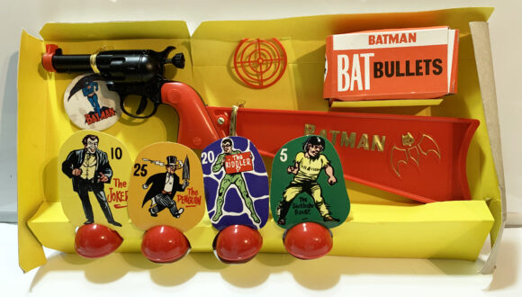 KA-POW! These BATMAN TOY GUNS Will Blow Your Mind | 13th Dimension ...