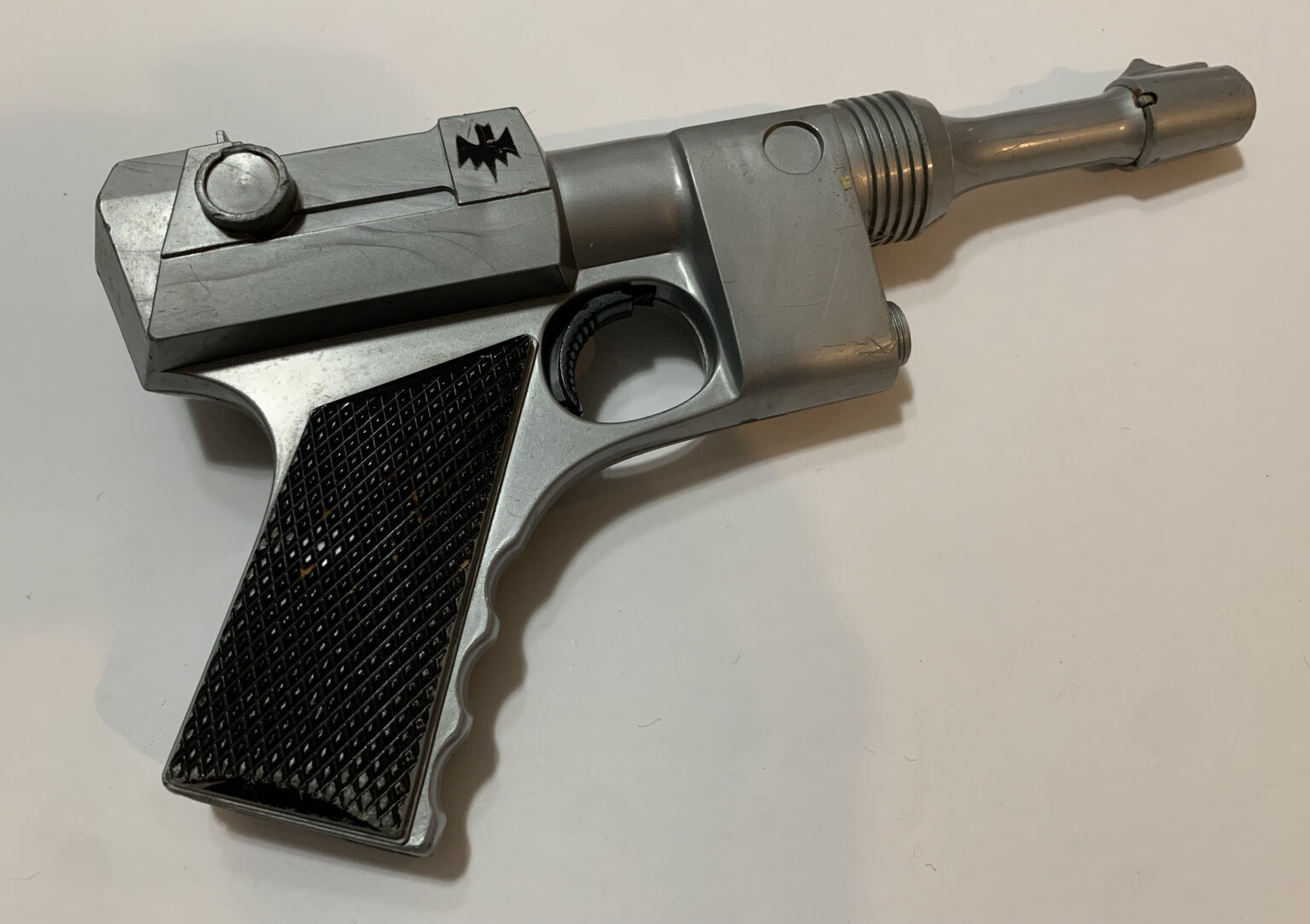 KA-POW! These BATMAN TOY GUNS Will Blow Your Mind | 13th Dimension ...