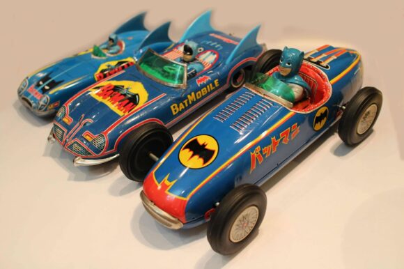 YUJI UEDA’s Top 13 BATMAN COLLECTIBLES | 13th Dimension, Comics ...