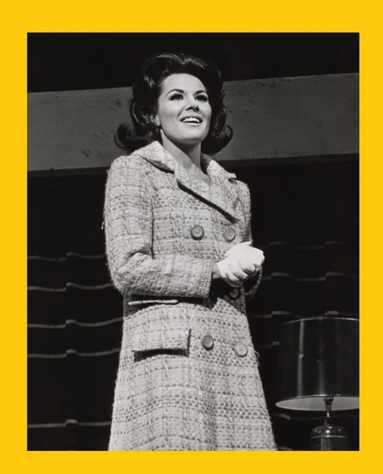 It’s a Bird… It’s a Plane… It’s an INSIDE LOOK at 1966’s SUPERMAN ...